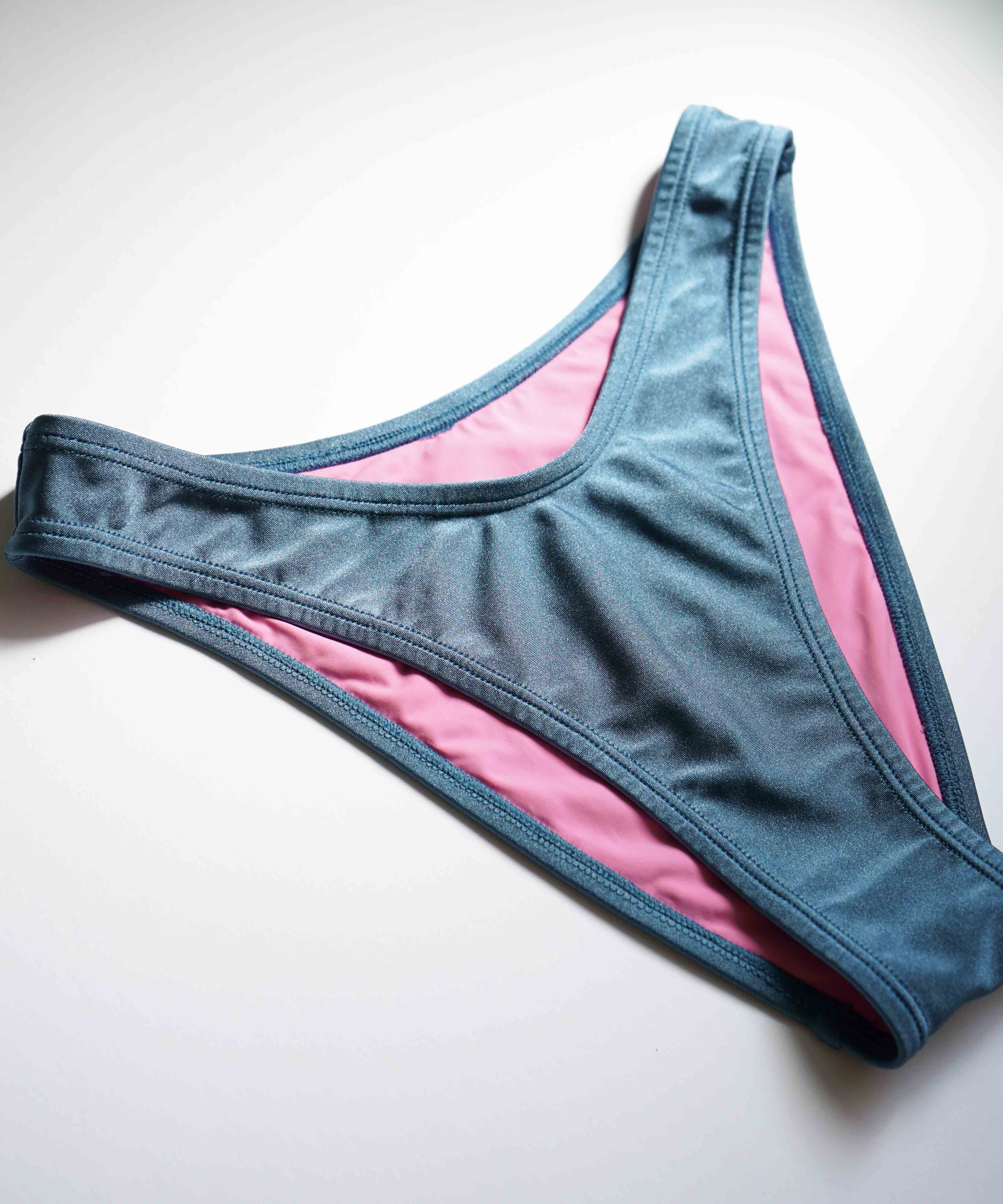 V Bikini Bottom – Jule Dancewear